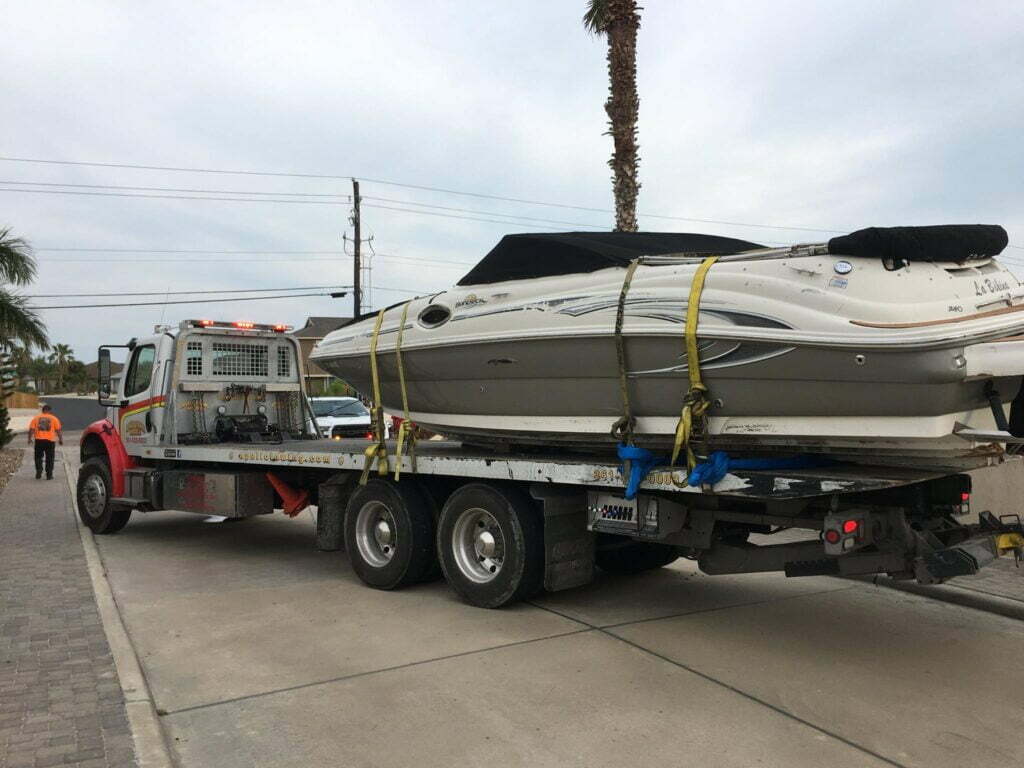 Emergency Towing | Apollo Towing & Semi Truck Heavy Wrecker