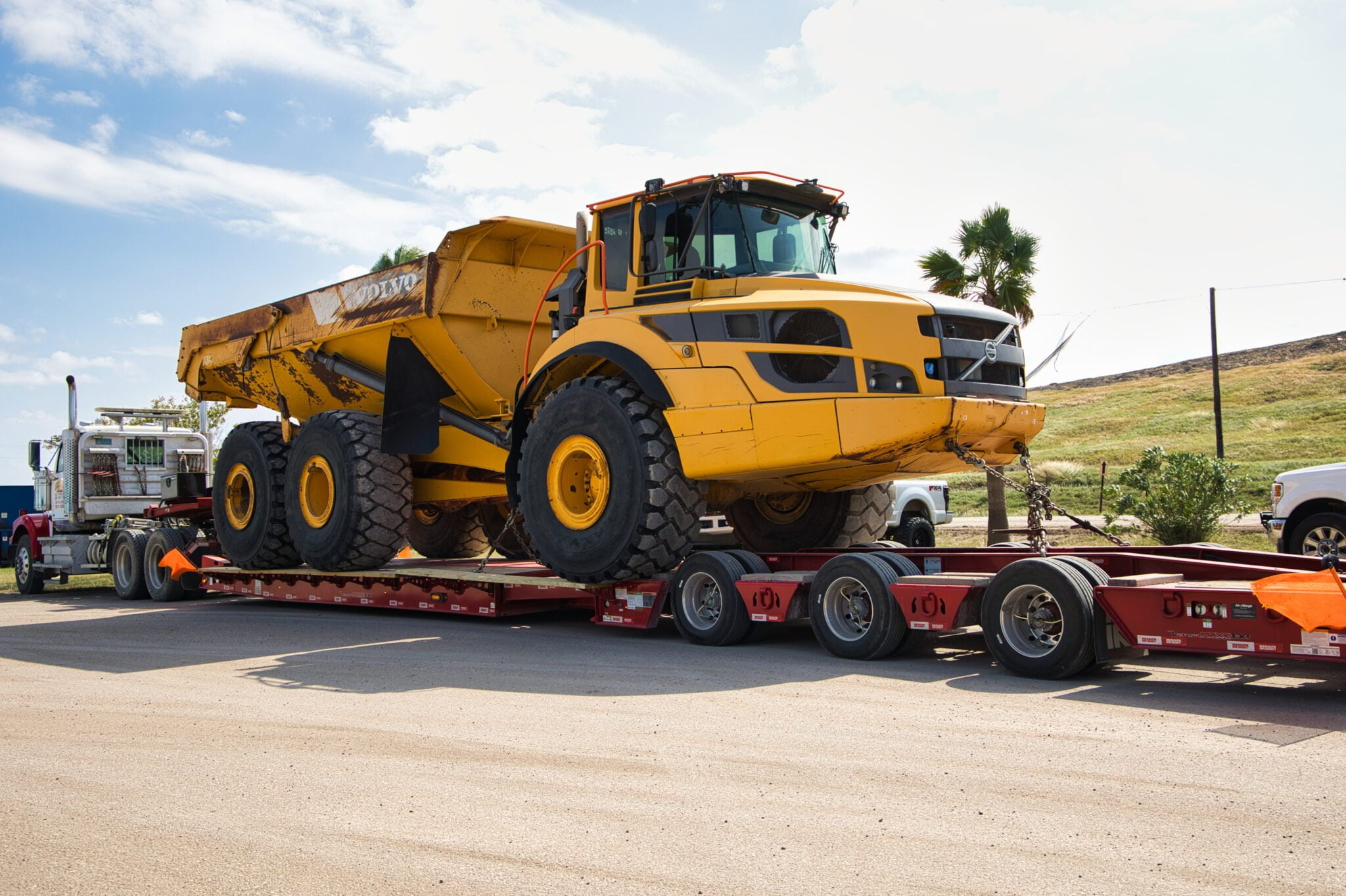 Heavy Recovery | Apollo Towing & Semi Truck Heavy Wrecker
