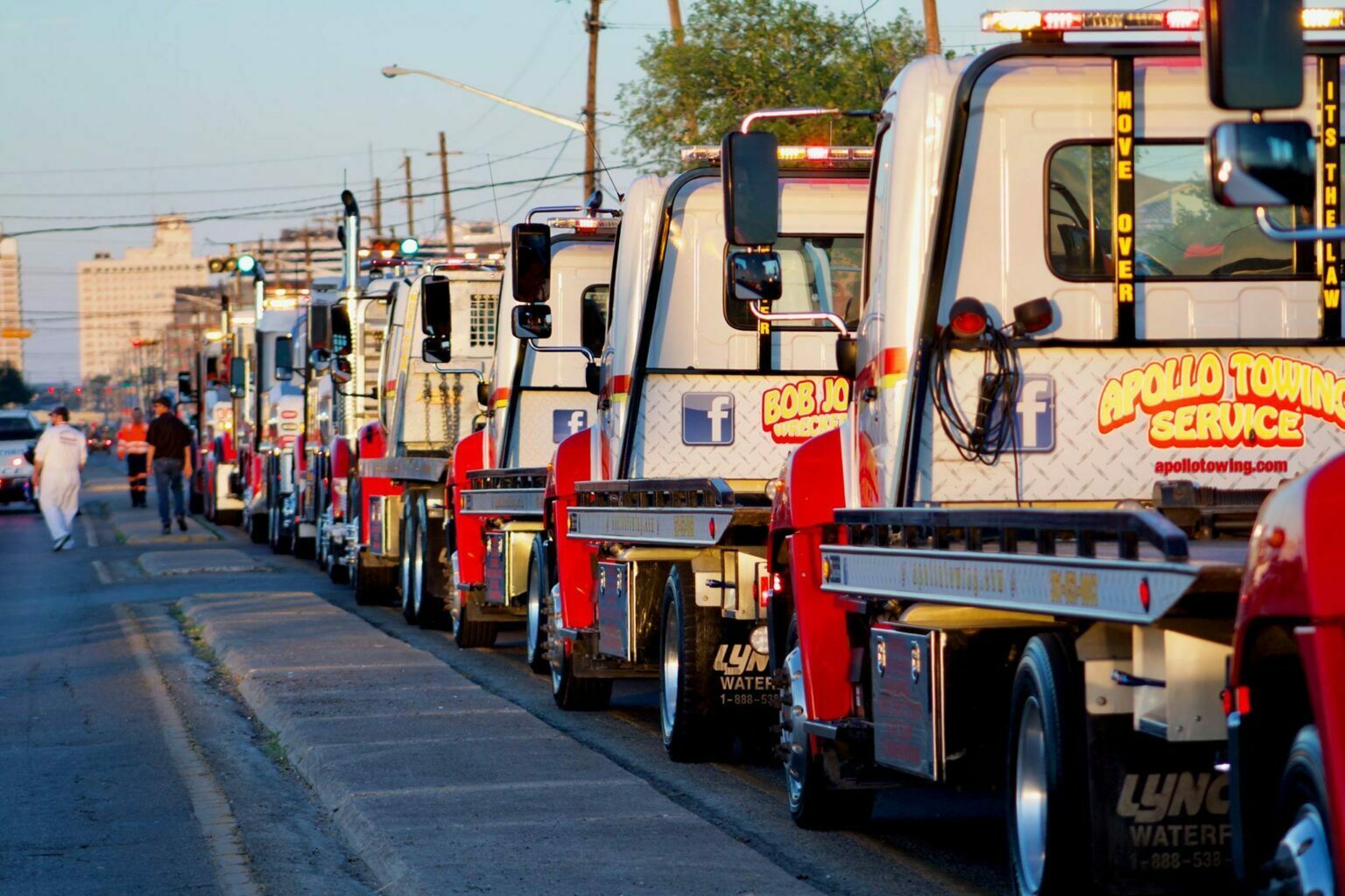 About Us | Apollo Towing & Semi Truck Heavy Wrecker