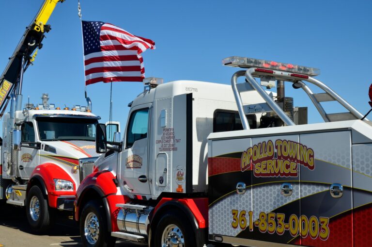Heavy Towing | Apollo Towing & Semi Truck Heavy Wrecker